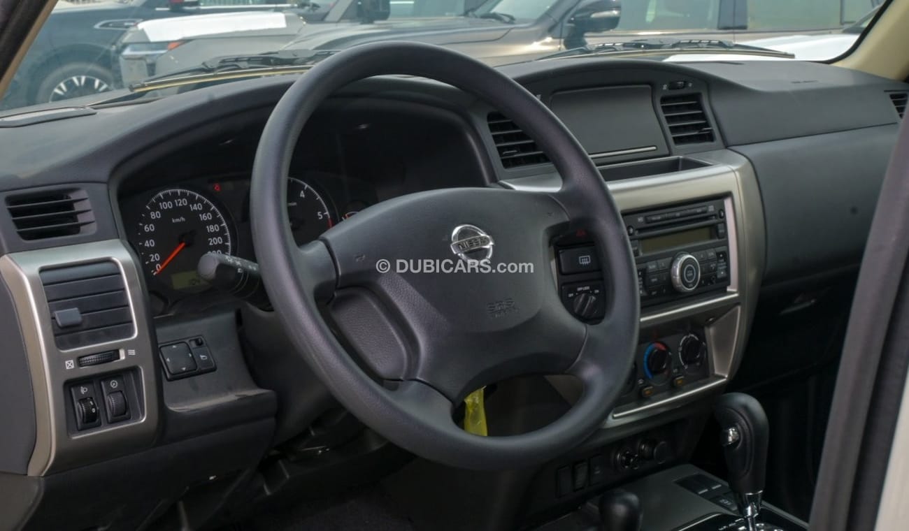 New Nissan Patrol GL 4x4 2023 for sale in Dubai - 766641