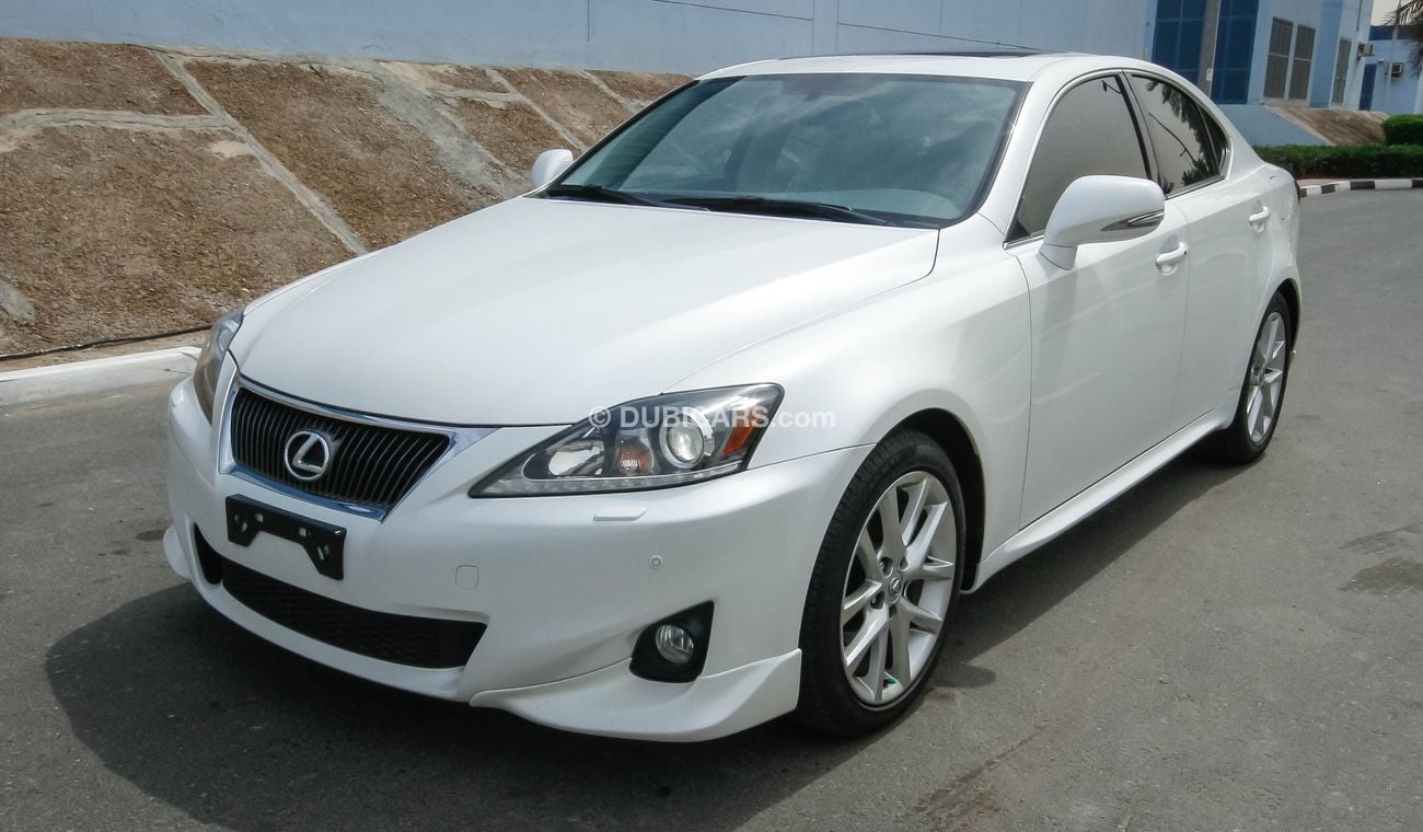 Used Lexus IS300 2013 for sale in Dubai - 55972
