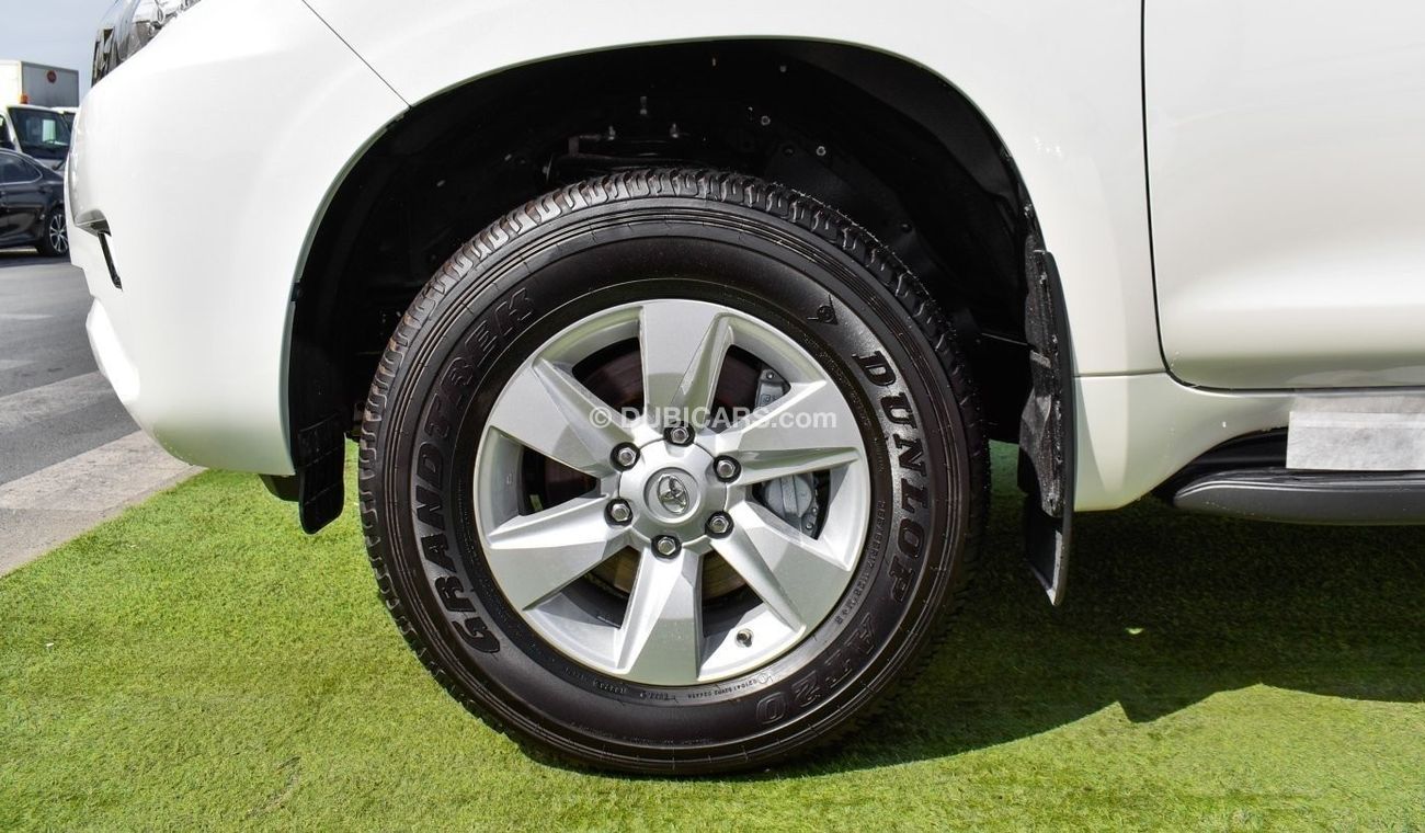 New Toyota Prado EX.R4.0 2023 for sale in Ajman - 709036