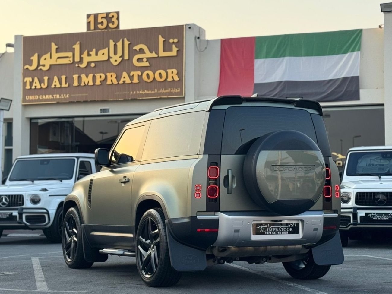 Used Land Rover Defender 90 SE P400 3.0L 2023 for sale in Sharjah - 820983