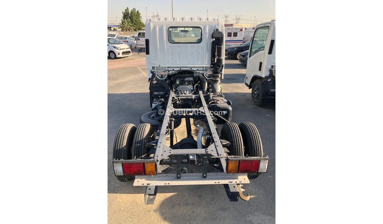 New Isuzu Forward NMR 2.5TON ((Brand New)) 2018 for sale in Dubai - 282271