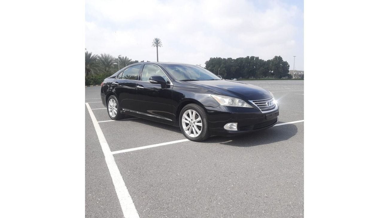 Used Lexus ES350 2012 for sale in Dubai - 713853