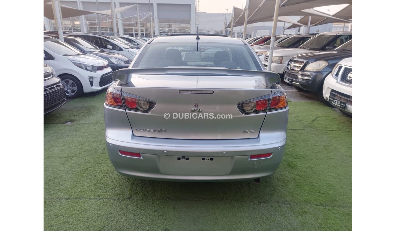 Used Mitsubishi Lancer 2016 Gulf model without accidents, screen slot ...