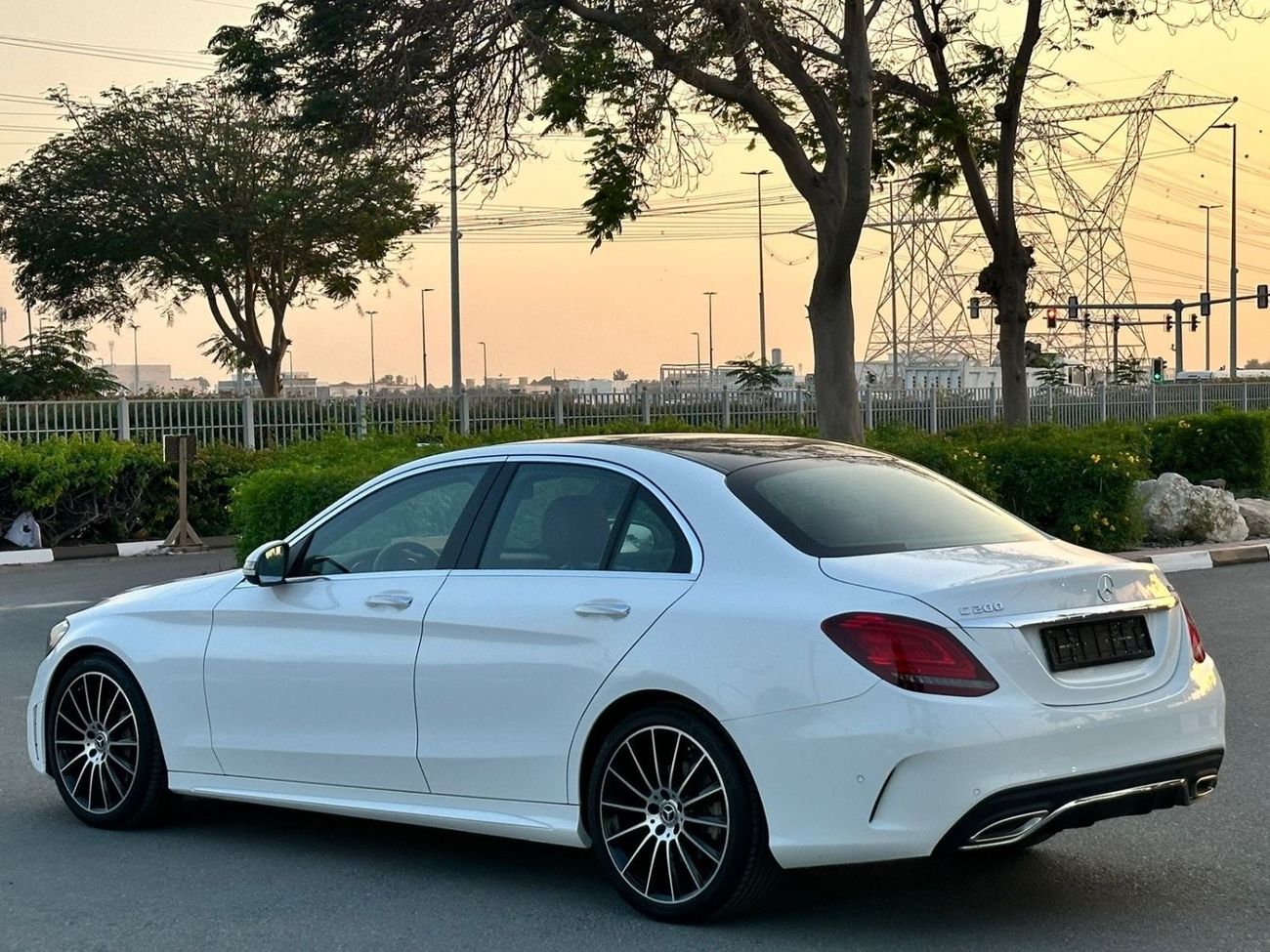 Used Mercedes-Benz C200 2020 for sale in Dubai - 738656