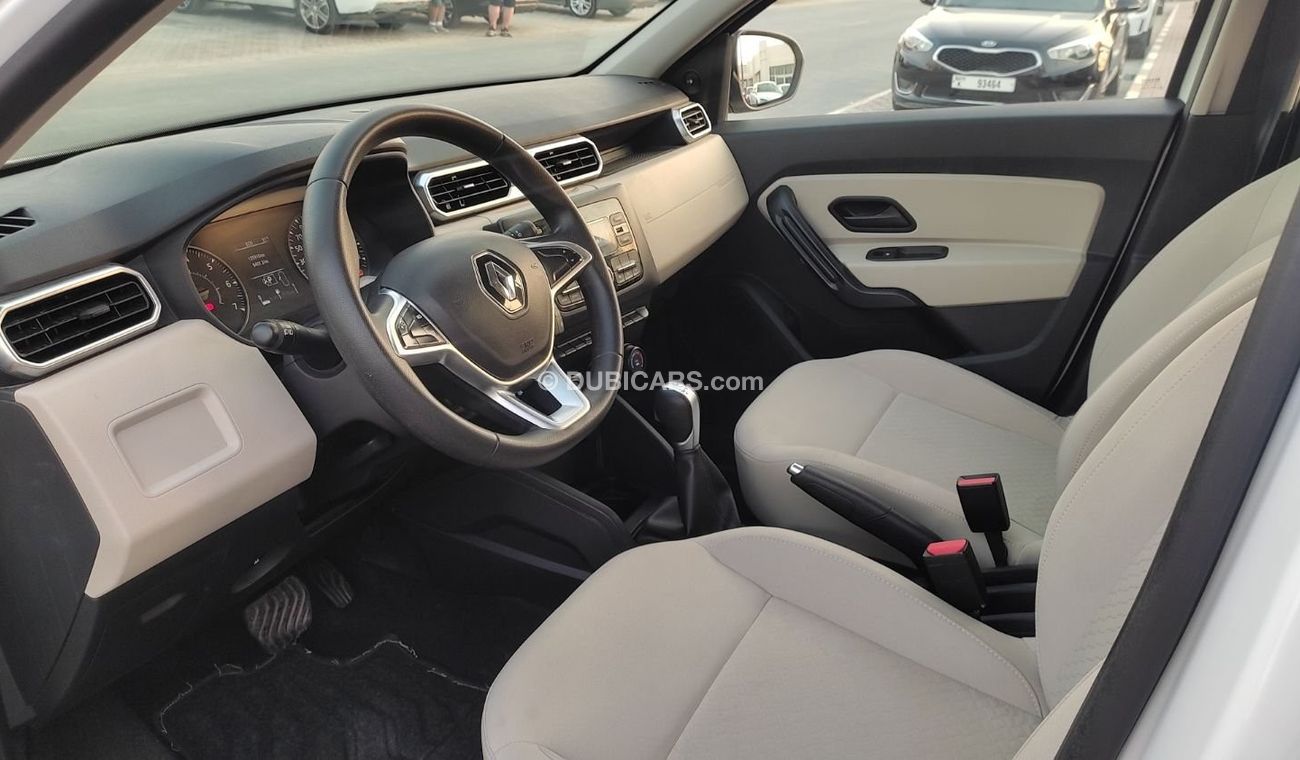 Used Renault Duster SE 2020 for sale in Sharjah - 551917