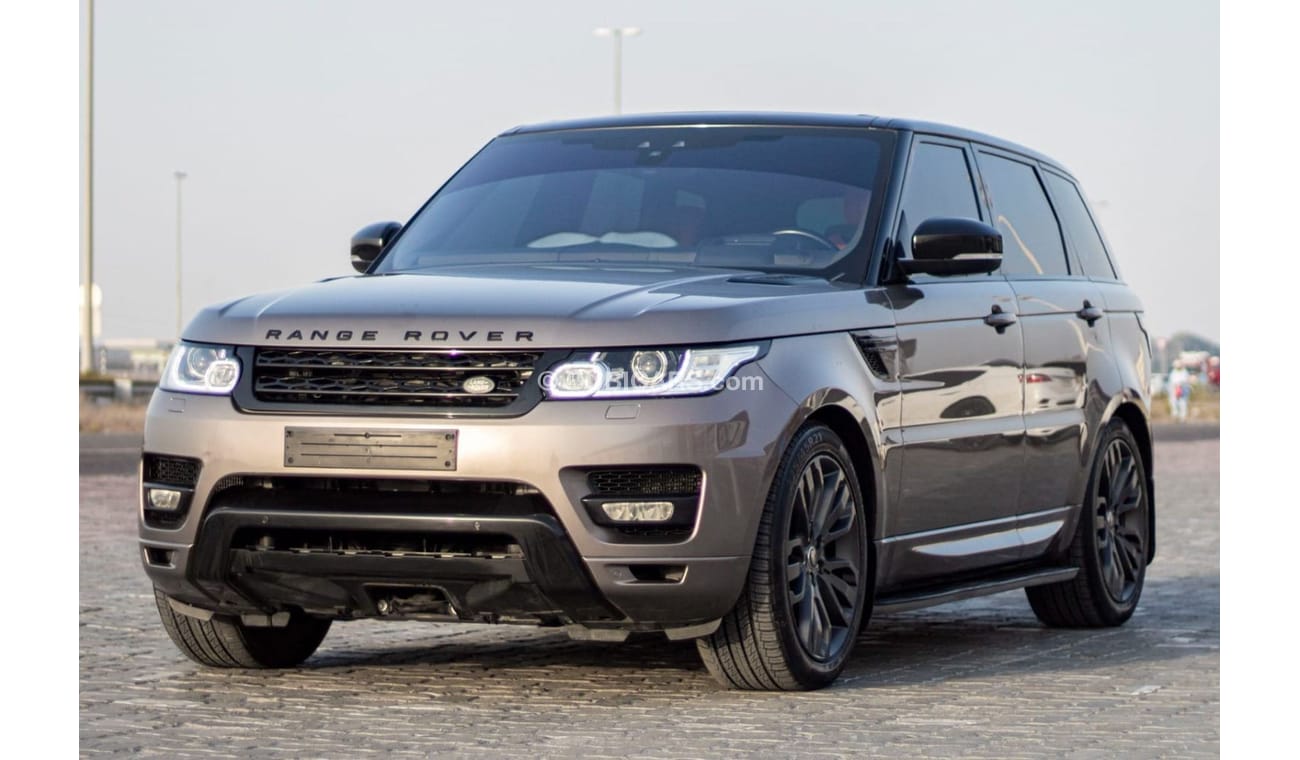 Used Land Rover Range Rover Sport 2017 for sale in Dubai - 626777