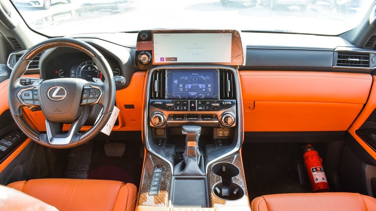 New Lexus LS 600 VIP 3.5L V6 4 Seats 2022 for sale in Dubai - 706969