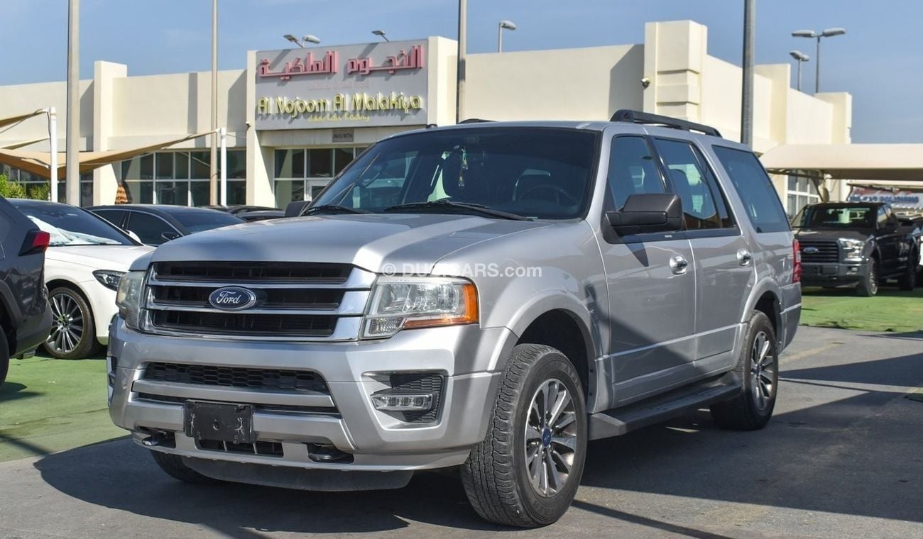 Used Ford Expedition 2016 for sale in Sharjah - 681069