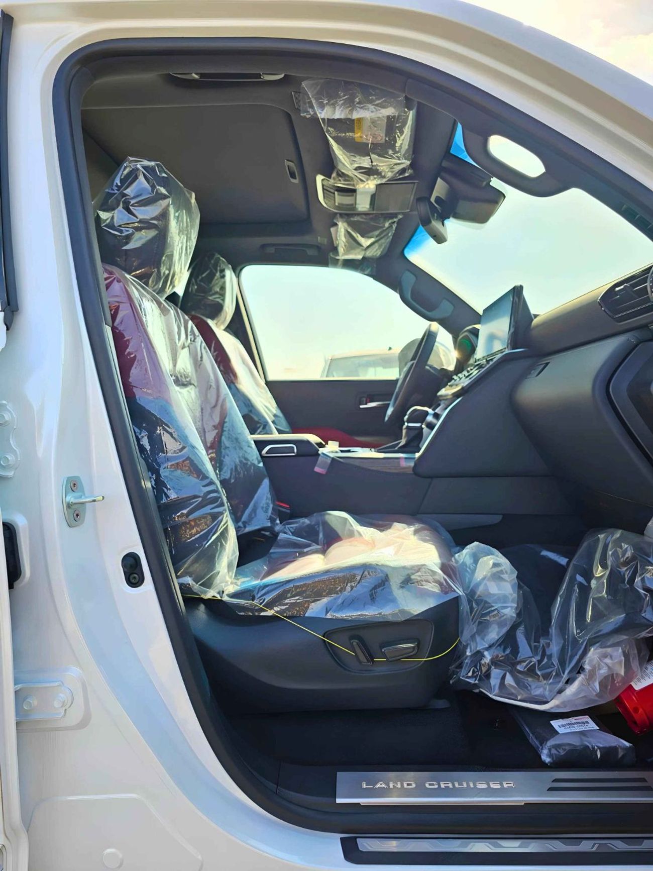 جديدة تويوتا لاند كروزر VXR / FULL OPTION / 3.3L DIESEL / PWR SEATS / RADAR / JBL SPEAKERS ...