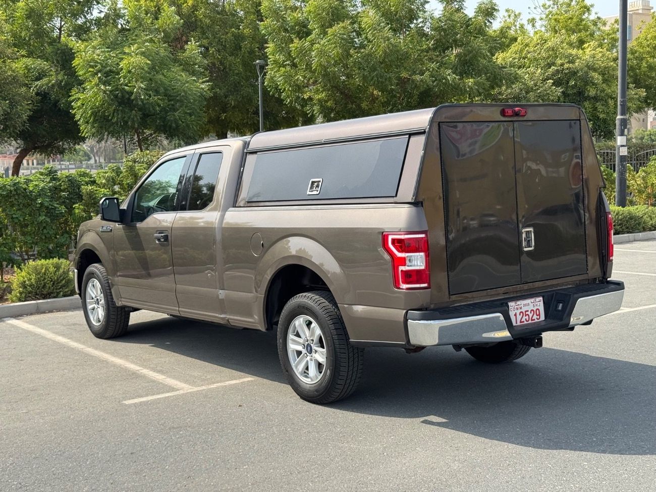 Used Ford F 150 XLT 4x2 2019 for sale in Dubai - 883457