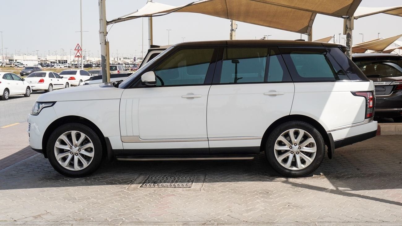 Used Land Rover Range Rover HSE 2016 for sale in Sharjah - 832588