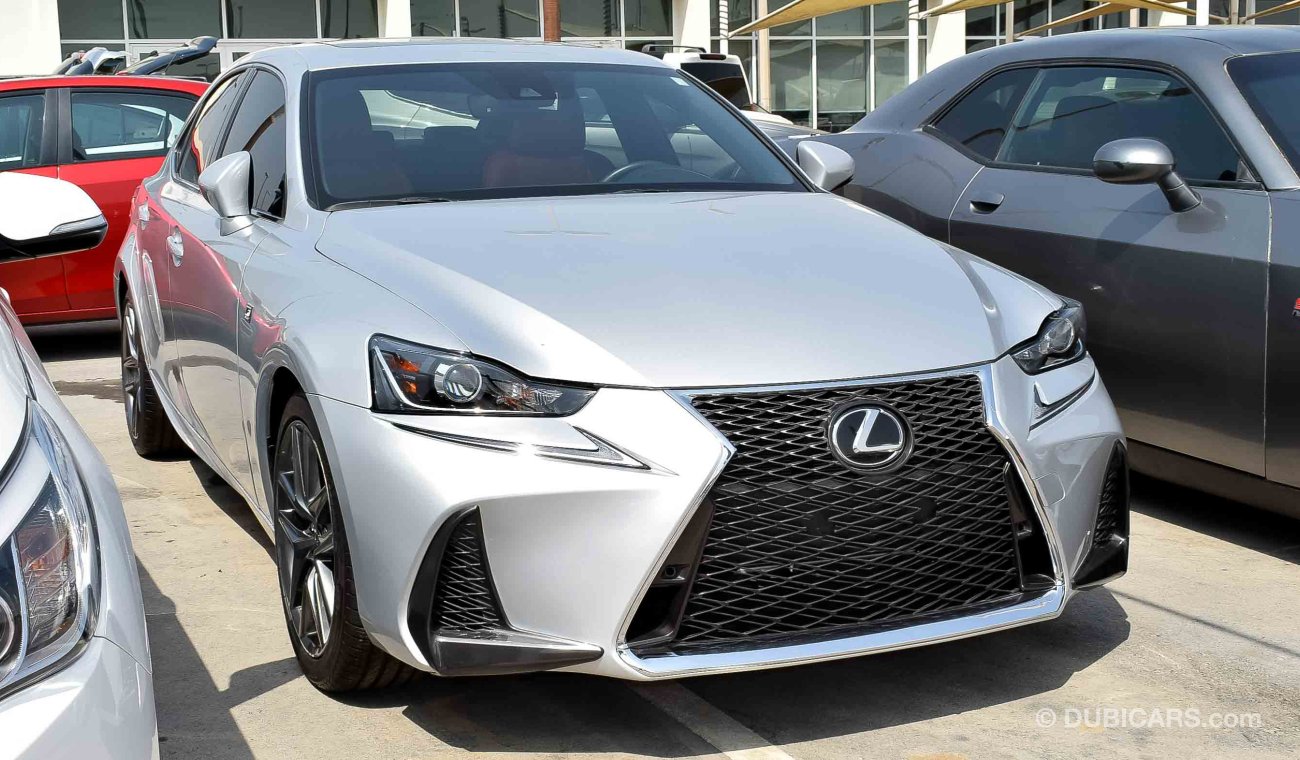 Used Lexus IS300 FSport 2018 for sale in Dubai - 271184