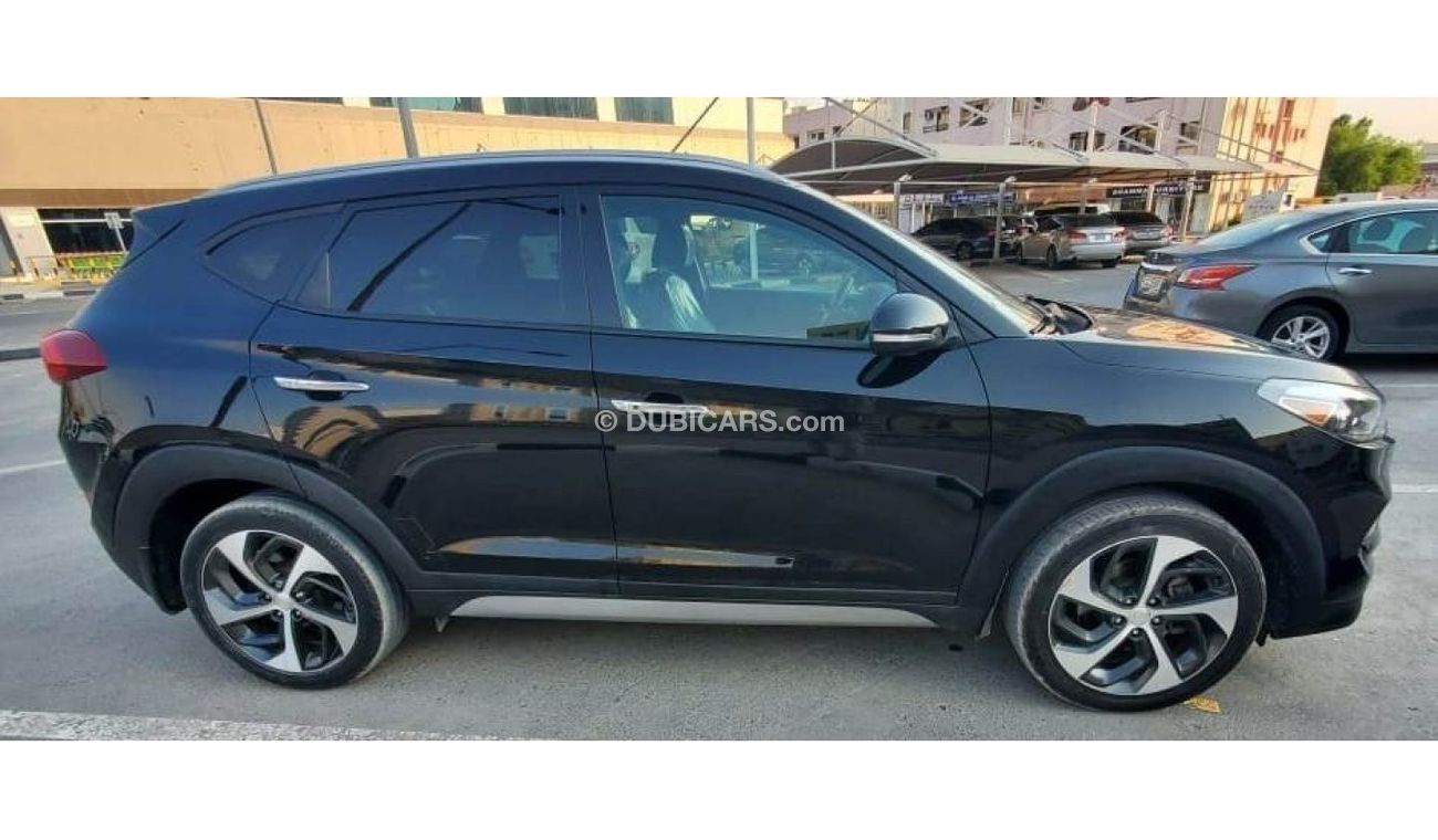 Used GL 2018 Hyundai Tucson 1.6 Turbo AWD Clean Tittle car 2018 for sale in Sharjah - 664947