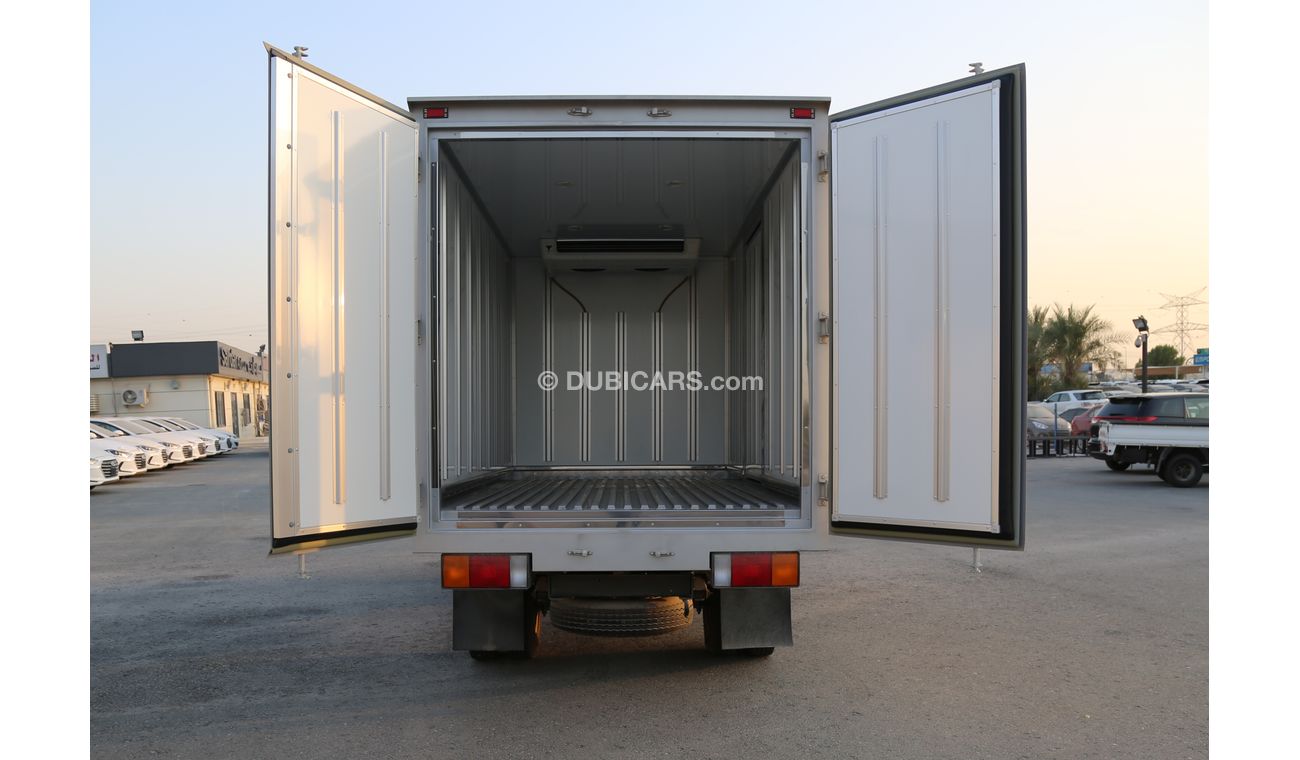 New Hyundai H 100 HD45 REF. VAN 2014 for sale in Dubai - 69118