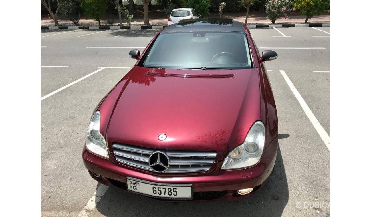 مستعملة مرسيدس بنز CLS 500 2005 للبيع في دبي - 548599
