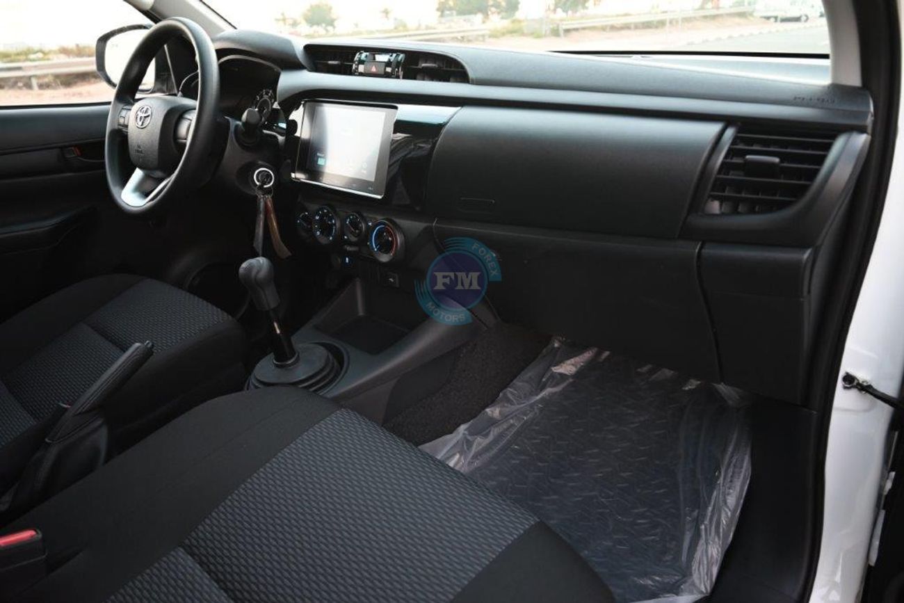 New Toyota Hilux 2.4L Diesel 4WD - Basic Option 2024 for sale in Dubai - 718447
