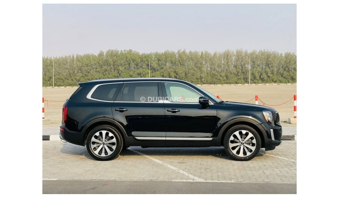 Used Kia Telluride SX 2020 for sale in Sharjah - 640841