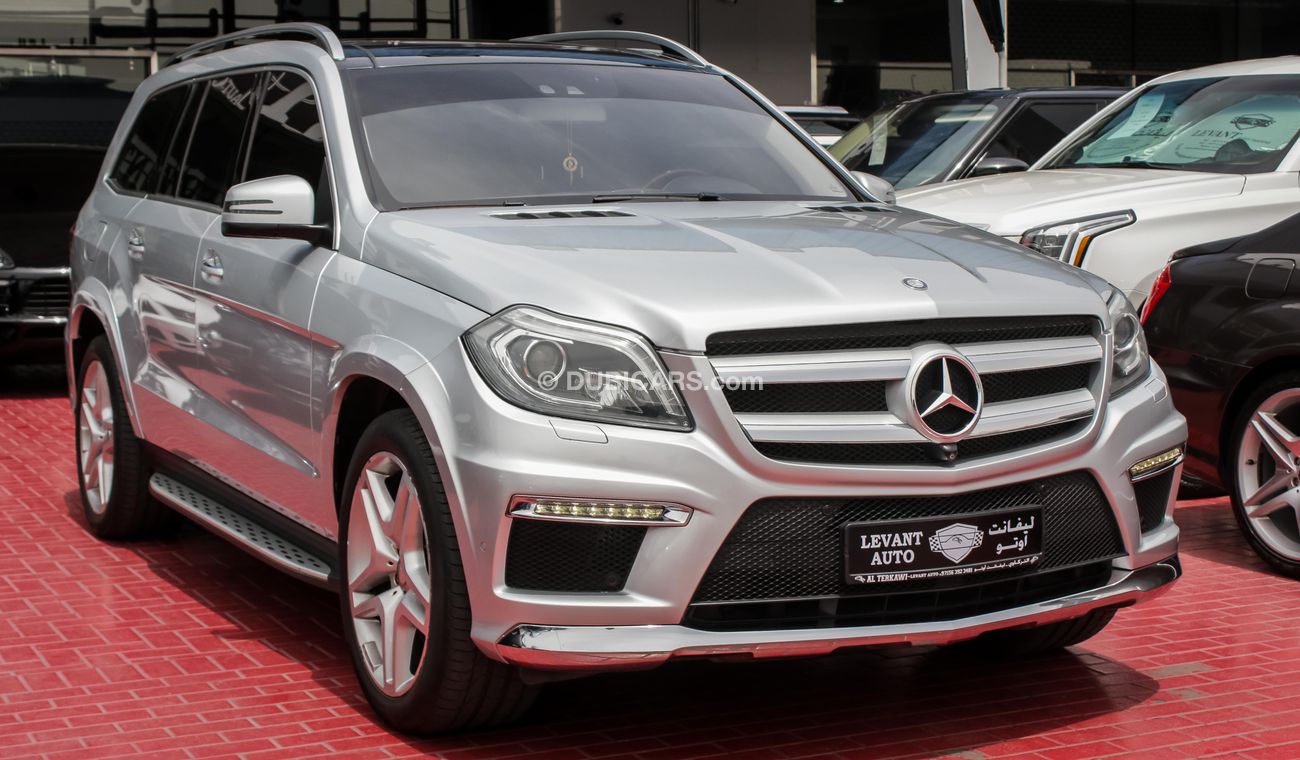 Used Mercedes-Benz GL 500 4 Matic 2013 for sale in Dubai - 157397