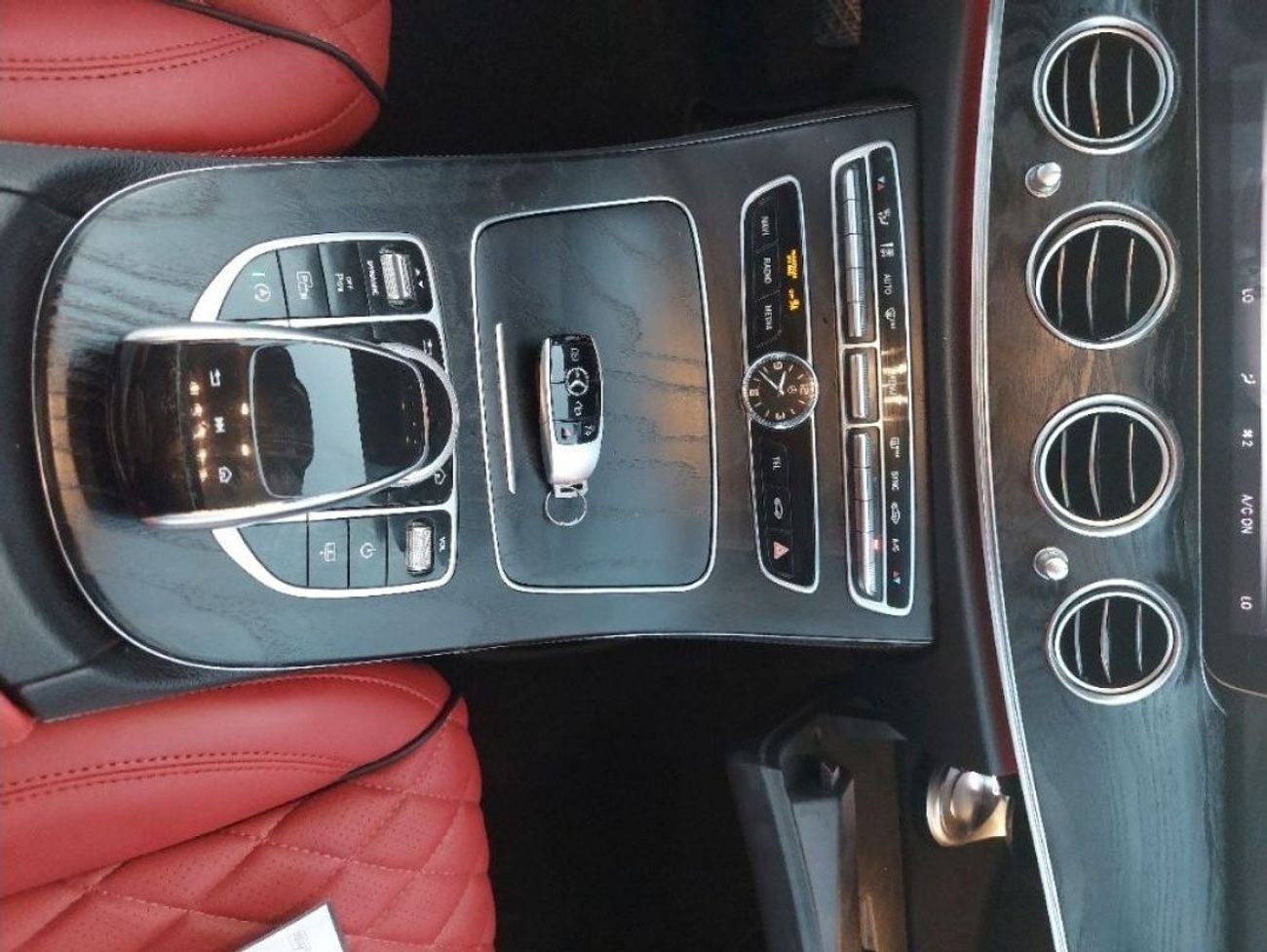 Used Mercedes-Benz E300 E300 KIT53 2020 for sale in Sharjah - 592889