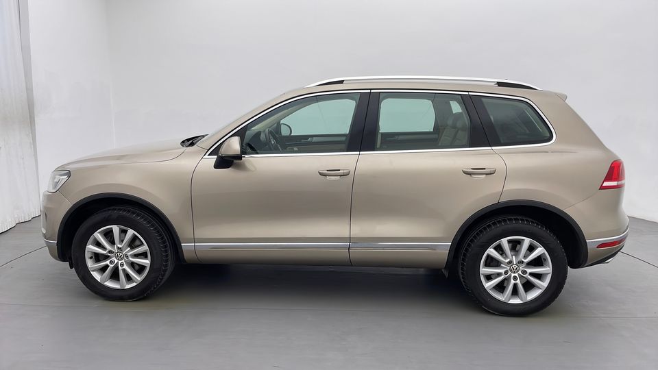 Used Volkswagen Touareg S 3.6 | Under Warranty | Inspected on 150 ...
