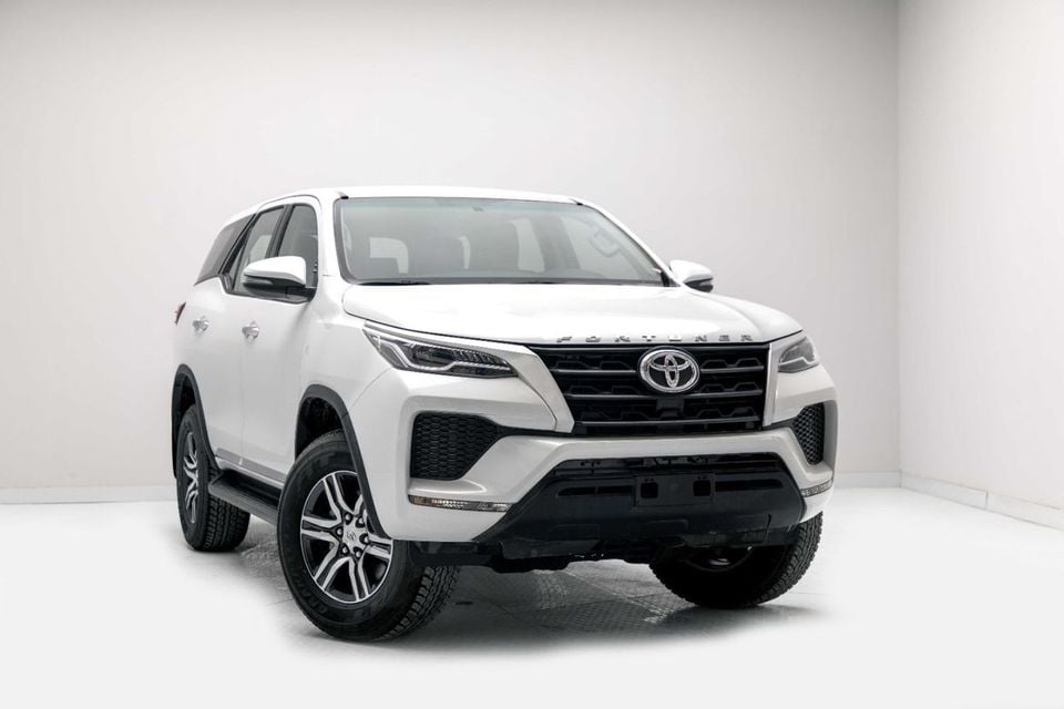 New Toyota Fortuner 2.7L - Platinum White Pearl Inside Quartz | Export ...