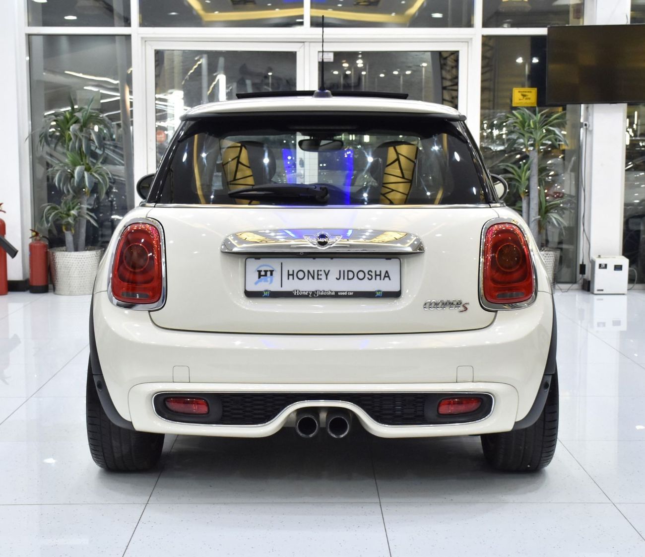 Used EXCELLENT DEAL for our Mini Cooper S ( 2014 Model ) in White Color ...