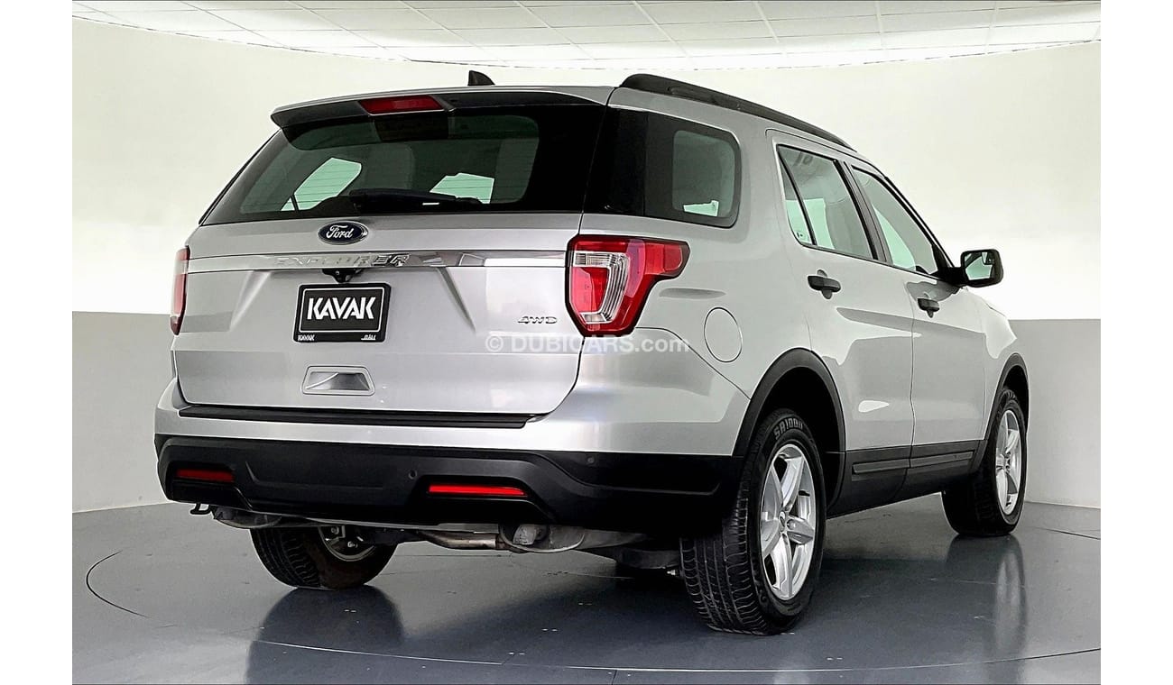 Used Ford Explorer XL / Standard 2019 for sale in Dubai - 575623