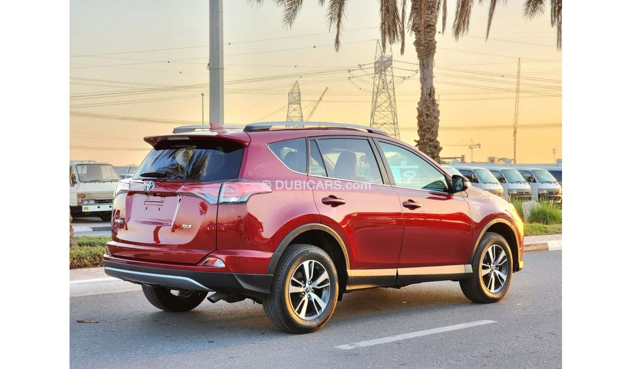 Used VXR TOYOTA RAV4 ADVENTURE 2018 2018 for sale in Dubai - 696732