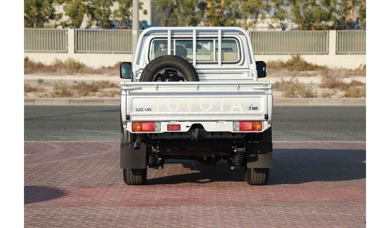 New Toyota Land Cruiser Pick Up 2024 Toyota LC79 Single Cab 4.0 - SILVER inside BEIGE | Export ...