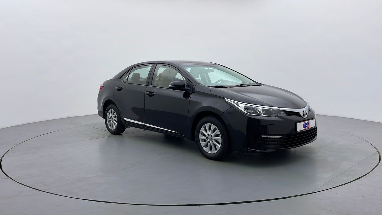 Used Toyota Corolla SE 2000 2019 for sale in Dubai - 493771