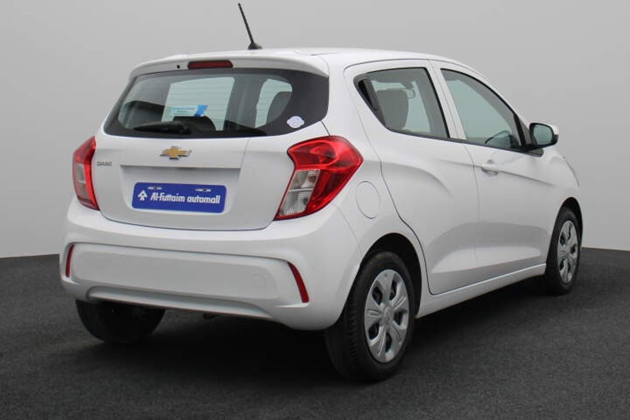 Used Chevrolet Spark LS 1.4 2020 for sale in Dubai - 607106