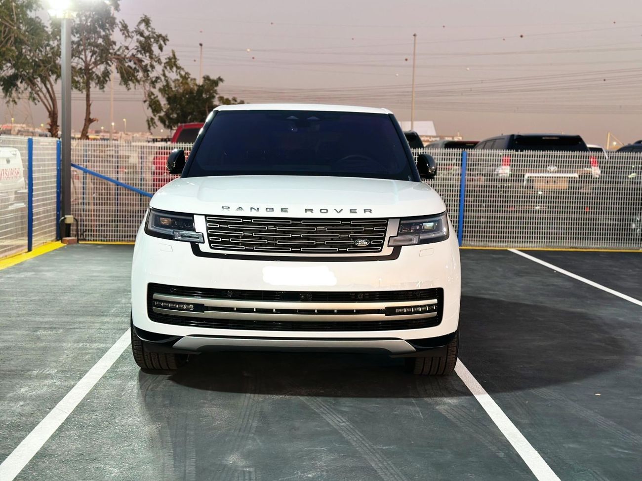 Used Land Rover Range Rover RANGE ROVER VOGUE HSE V8 P530 / 2023 /GCC ...