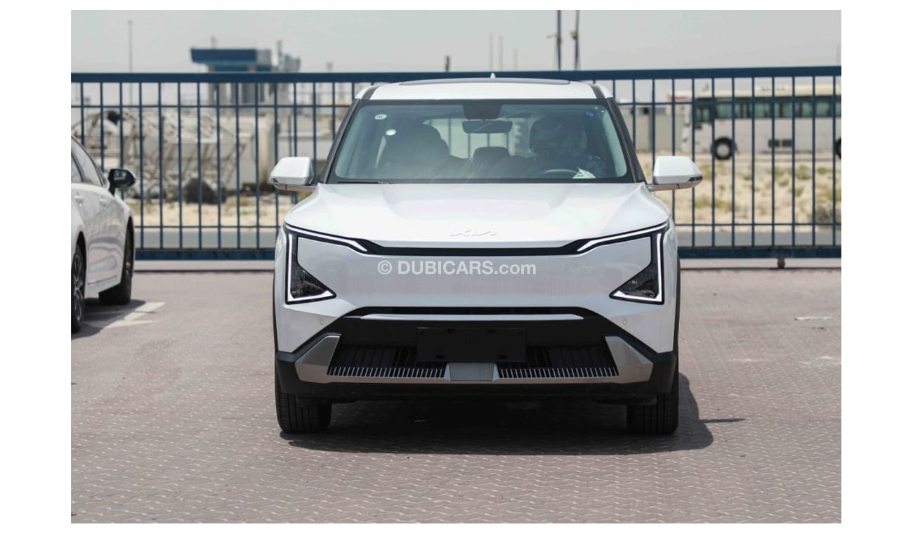 New 2023 KIA EV5 AIR 530 - White inside Grey & Black | Export Only 2023 for sale in Dubai - 770069