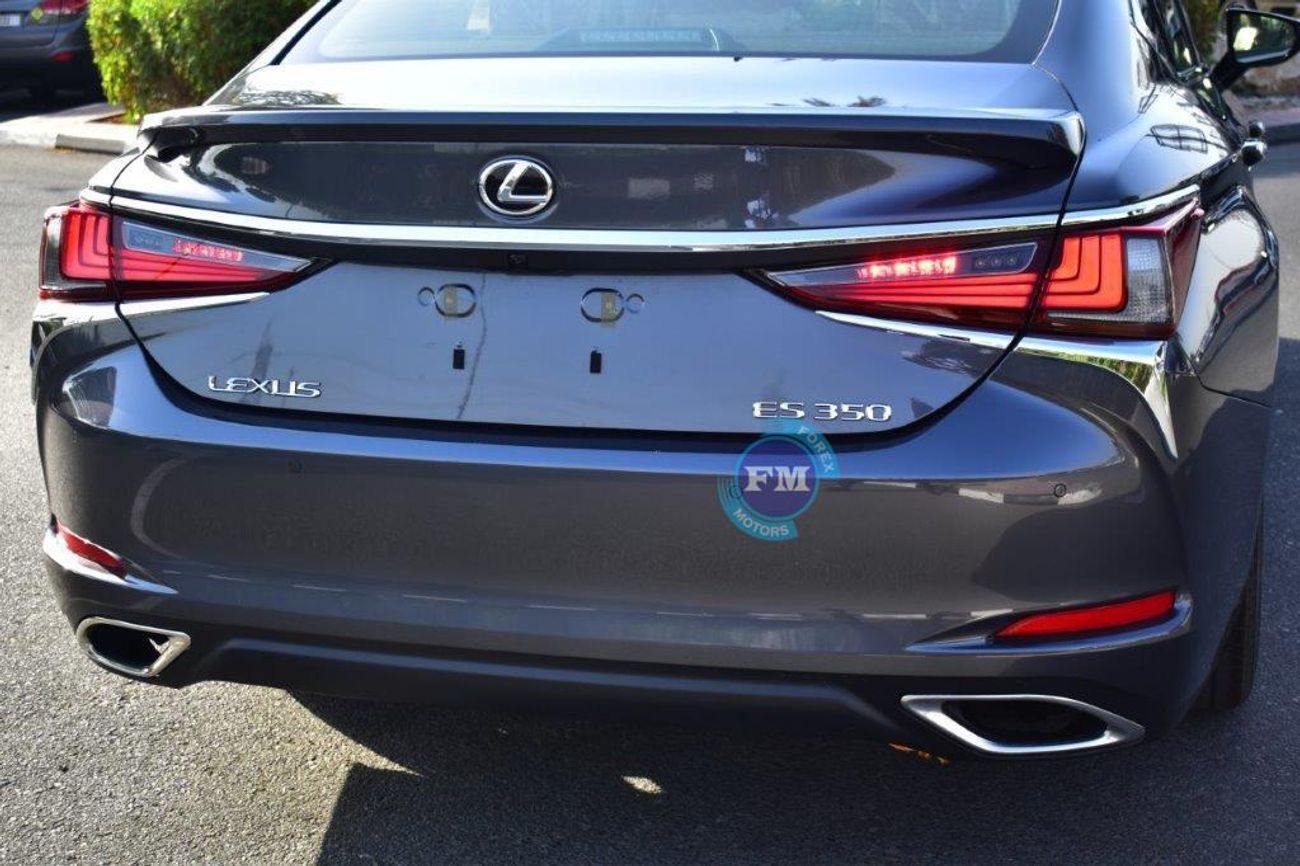 New Lexus ES350 Signet 3.5L Automatic 2025 for sale in Dubai - 865777