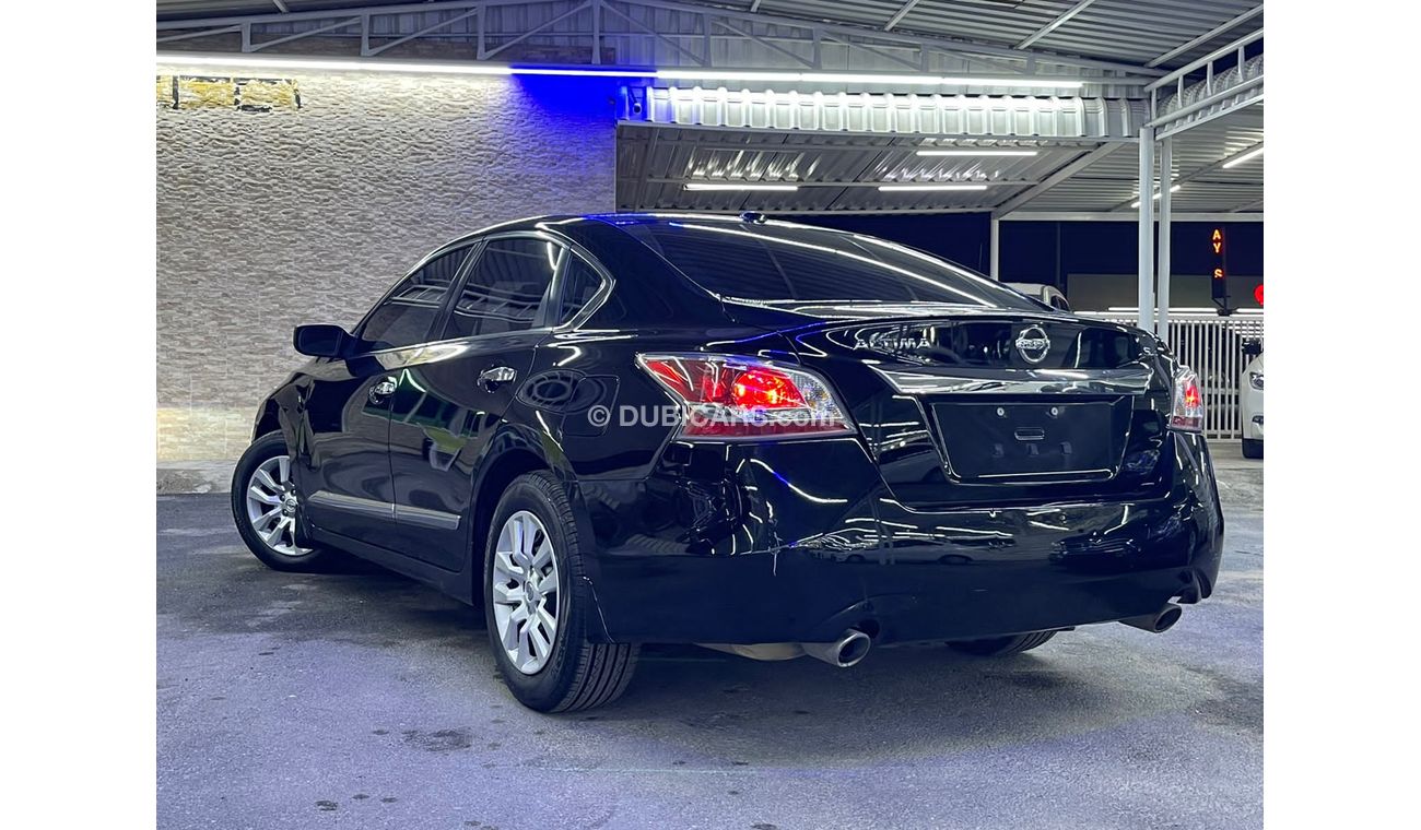 Used Nissan Altima S 2.5 2015 for sale in Ajman - 542588
