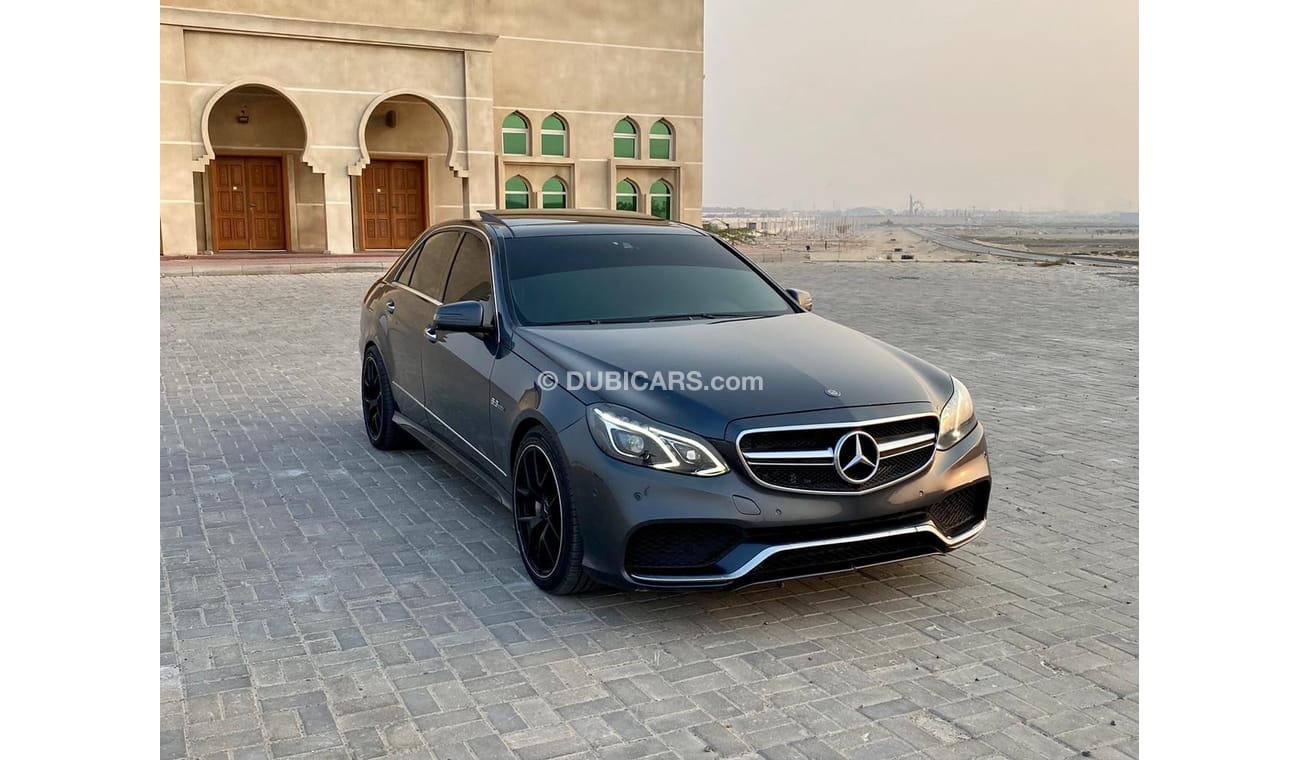 Used Mercedes-Benz E 55 AMG 2011 for sale in Dubai - 658148