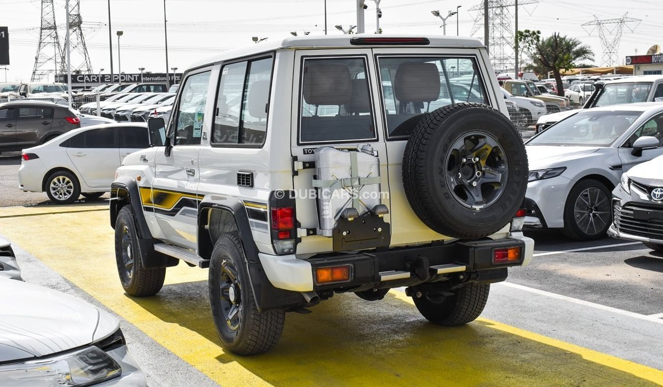New Toyota Land Cruiser 70 LC 71 4.0L V6 3 DOORS PETROL 2022 2022 for sale in Dubai - 708492