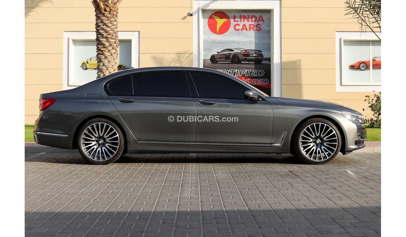 Used BMW 750Li G12 2016 for sale in Dubai - 633057