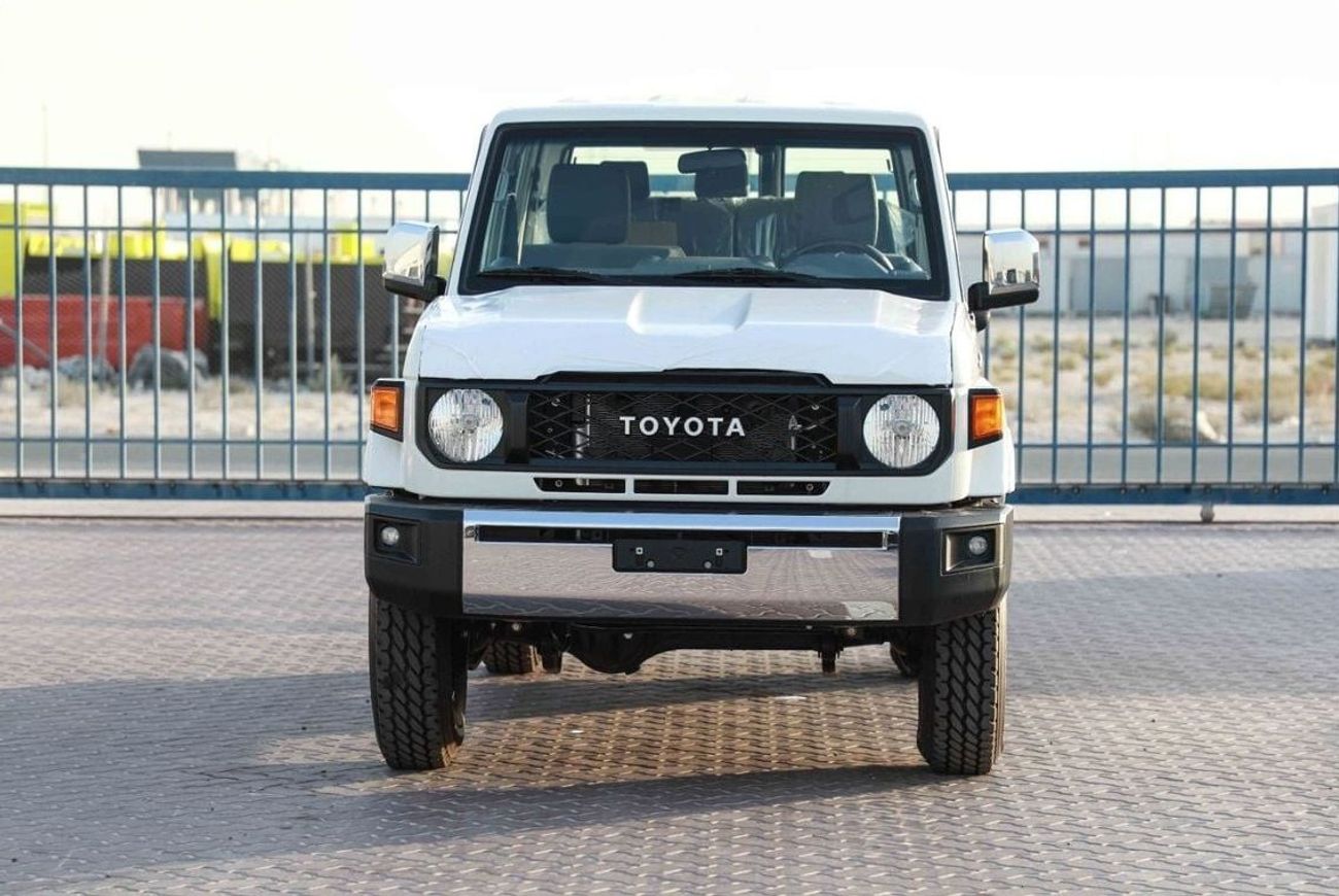 New Toyota Land Cruiser 70 2024 Toyota LC76 4.0 Hard Top LX - White inside Bluish Grey | Export ...