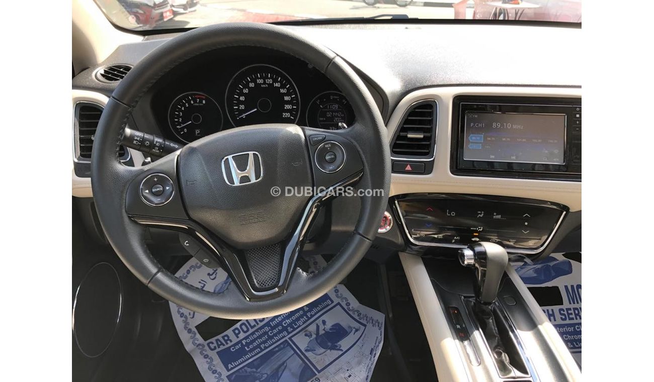 Used Honda HRV GCC FULLY LOADED AL FUTTAIM WARRANTY 2019 for sale in ...
