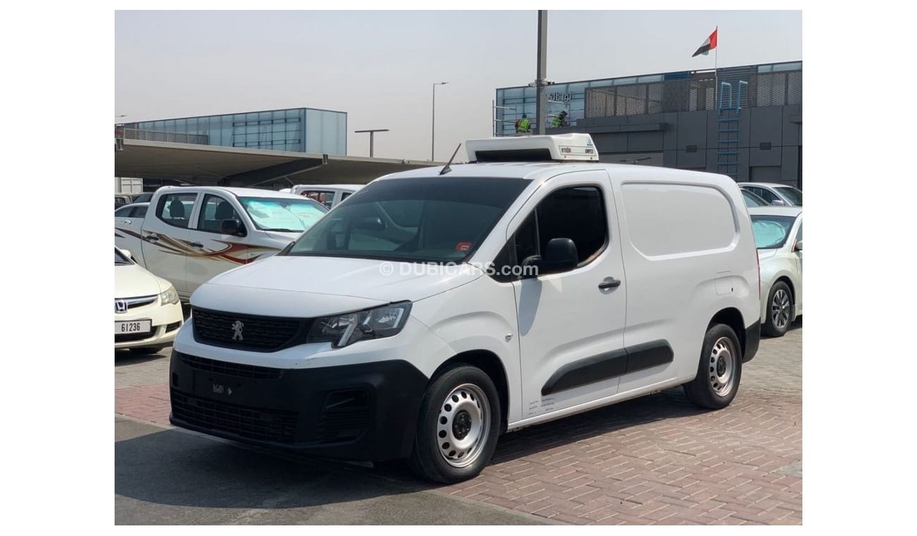 Used Peugeot Partner 2020 Chiller Ref#587 2020 for sale in Sharjah - 553824