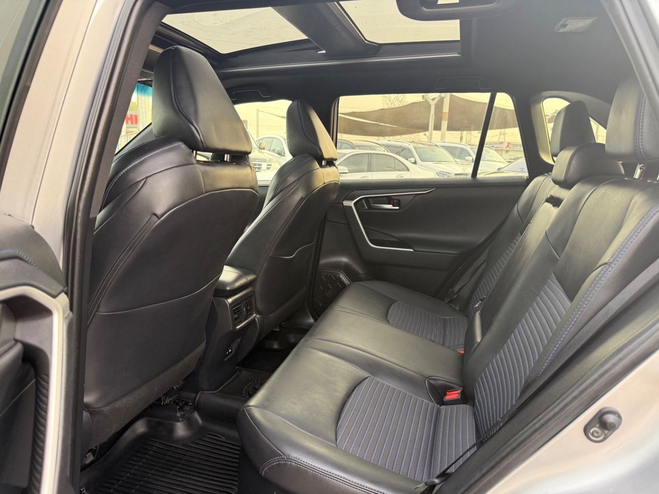 Used Toyota RAV4 2022 XSE HYBRID PANORAMA 360 CAMERAS VIP CAR US SPEC ...