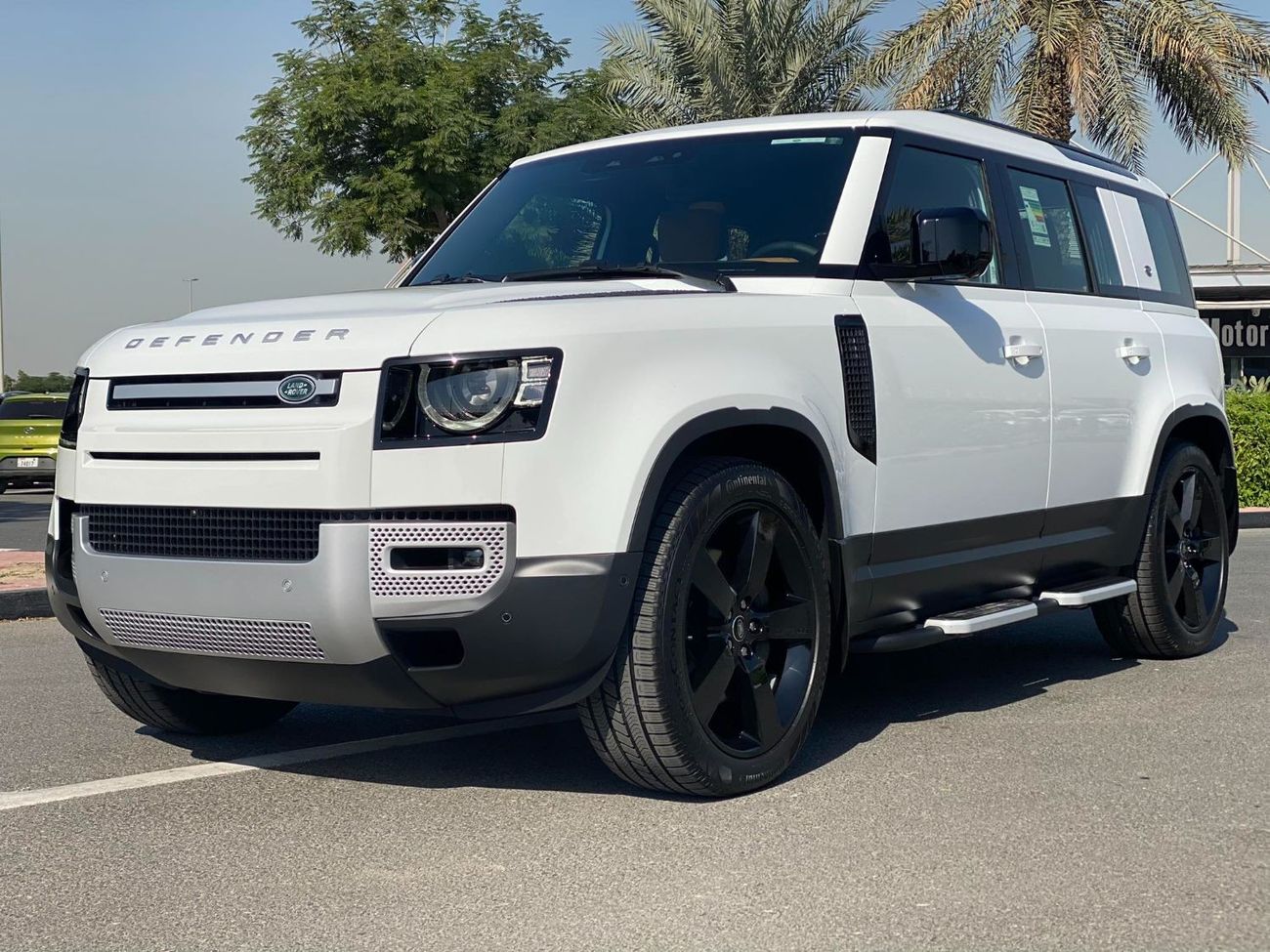 New Land Rover Defender GCC SPEC 22 INCH WHEEL UNDER WARRANTY AND ...