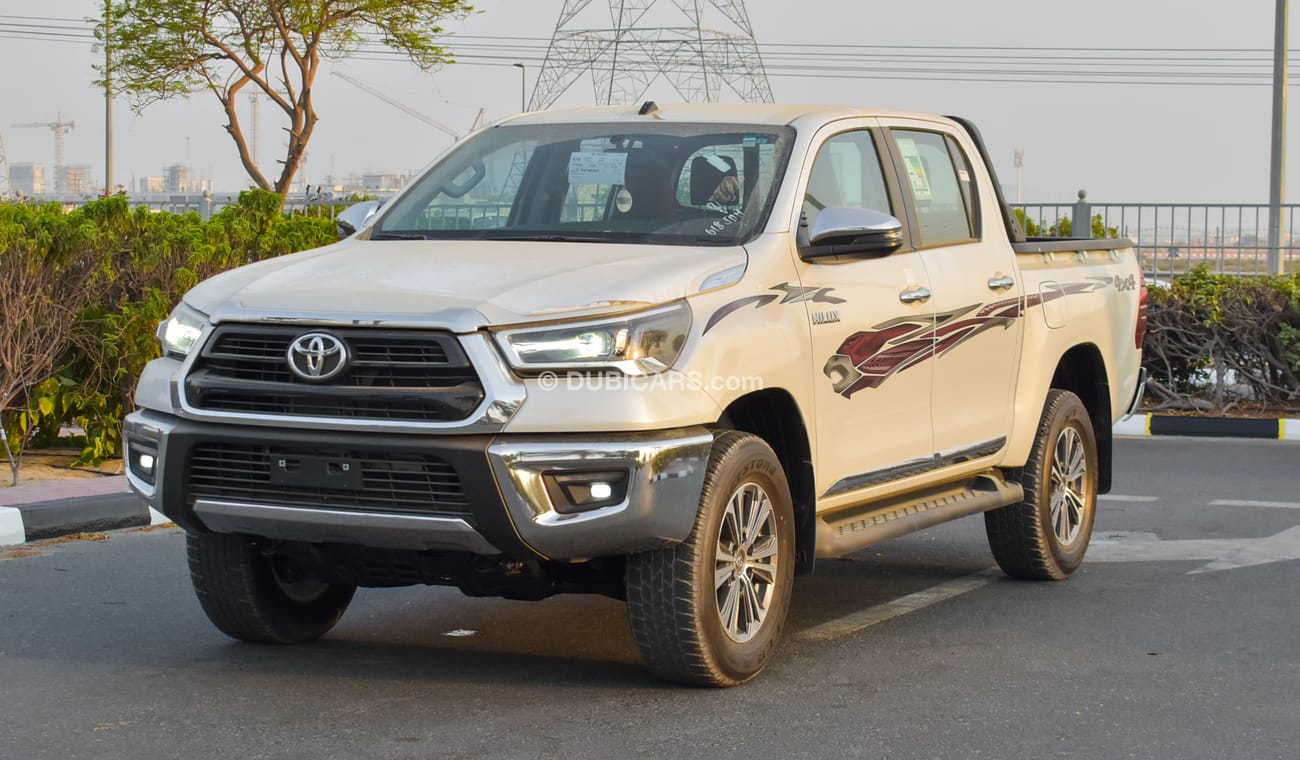 New Toyota Hilux S-GLX SR5 2.7 Petrol A/T 4WD 2023 for sale in Dubai - 653325
