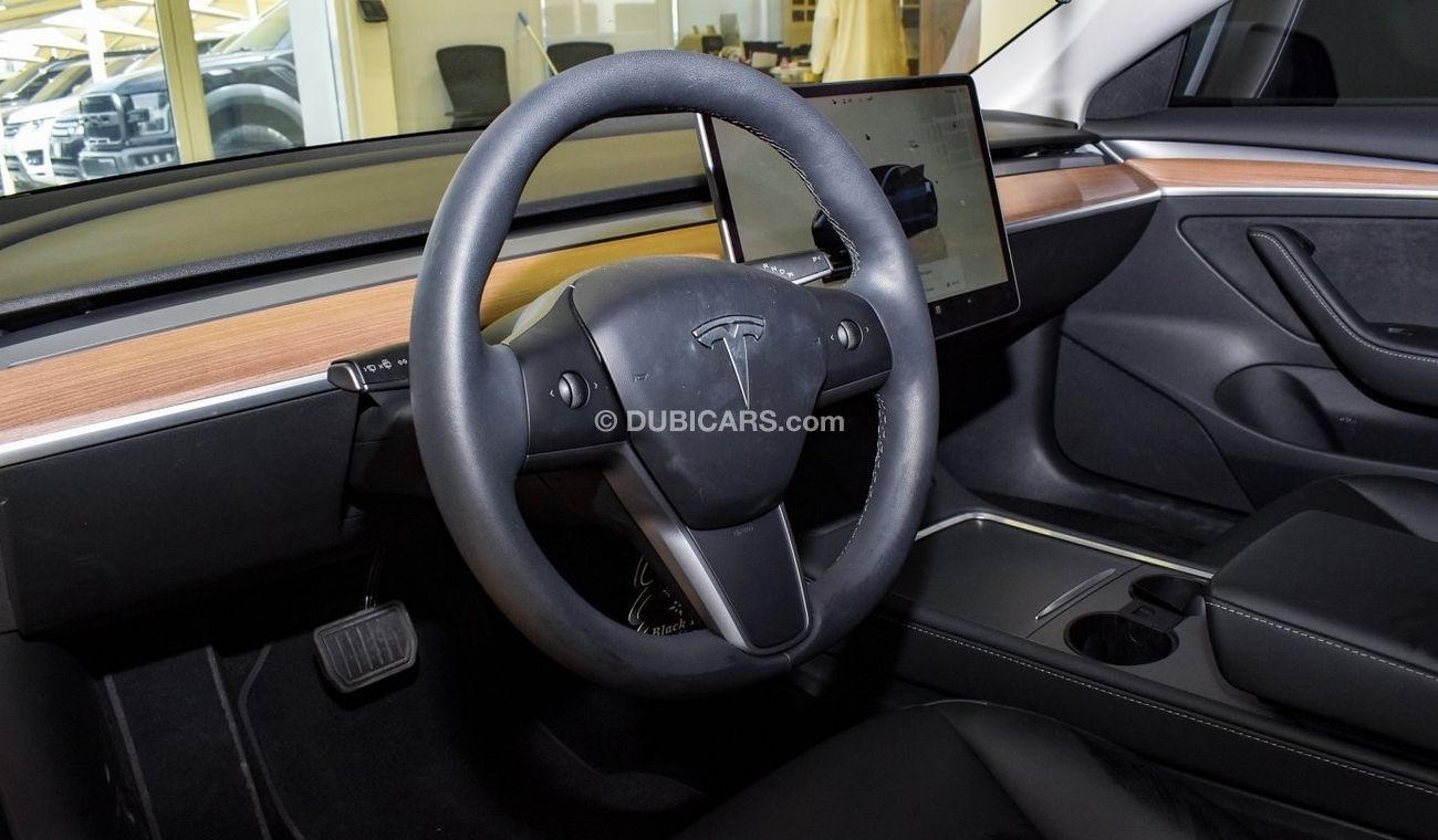 Used Tesla Model 3 2023 for sale in Dubai - 772032