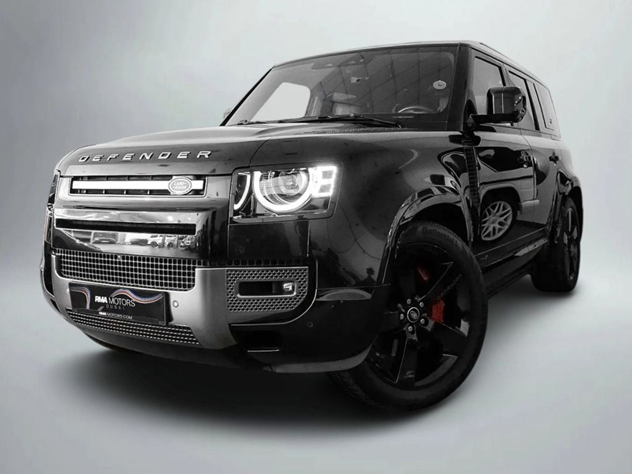 Used Land Rover Defender D300 X Dynamic 2021 for sale in Dubai - 907331