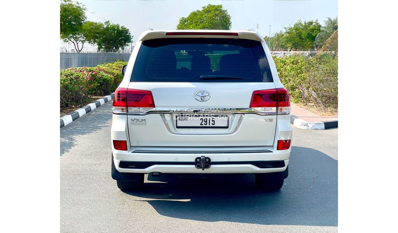 Used Toyota Land Cruiser VXR 2018 for sale in Dubai - 669231