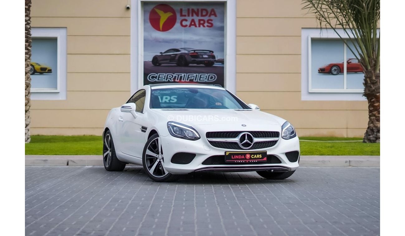 Used Mercedes-Benz SLC 300 R172 2017 for sale in Dubai - 638108