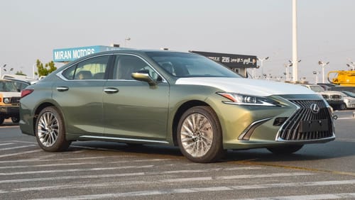 Lexus ES350 Price in UAE, Images, Specs & Features