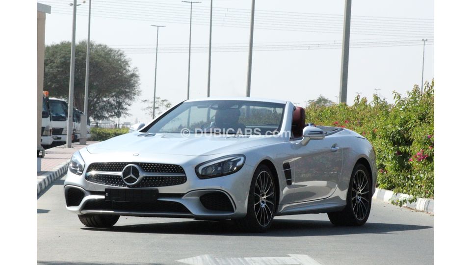 Used Mercedes-Benz SL 500 2017 model 2017 for sale in Dubai - 220455